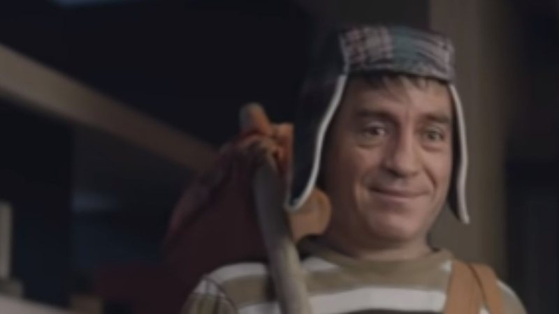 8 ANOS APÓS SUA MORTE CHAVES APARECE EM COMERCIAL( vídeo) - Marreta Urgente